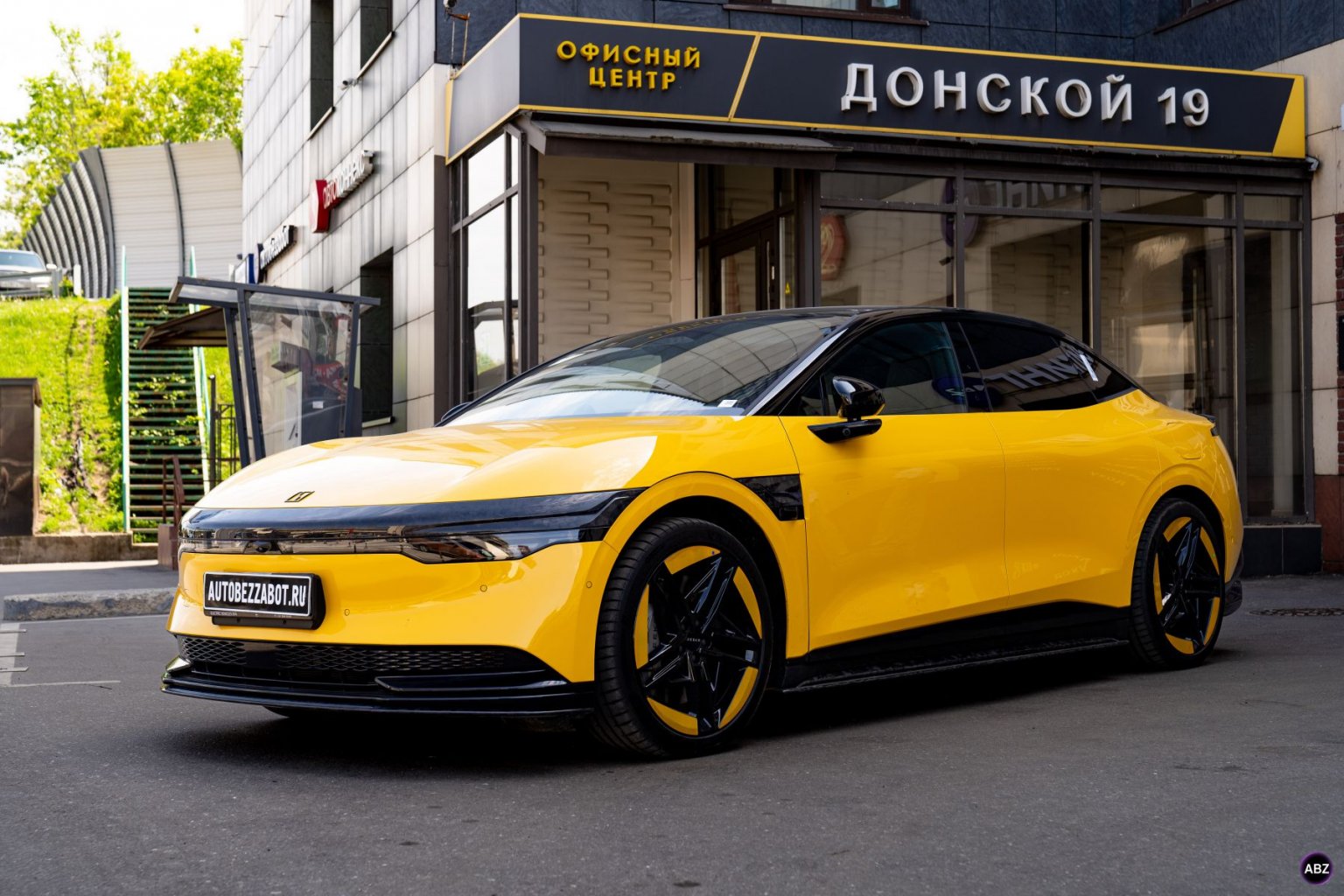 Zeekr 007 Performance – секреты идеальной защиты.